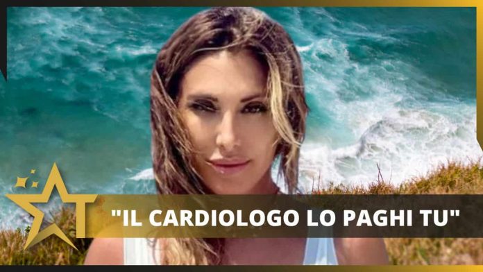 "Sabrina Salerno sei da infarto": bikini total white bagnato, si vede ...