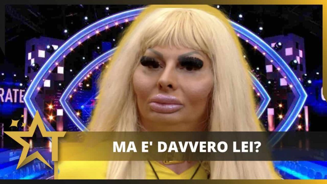 Avete mai visto Elenoire Ferruzzi a 20 anni? Altro che artigli rossi ...